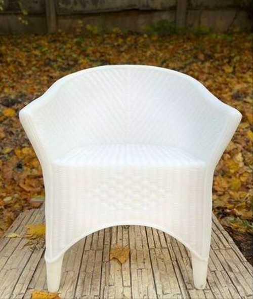 Пластиковое кресло Декор