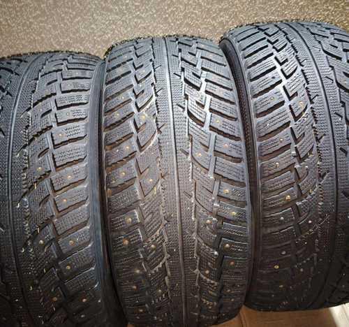 Kumho I'Zen RV Stud KC16 255/50 R19 107T