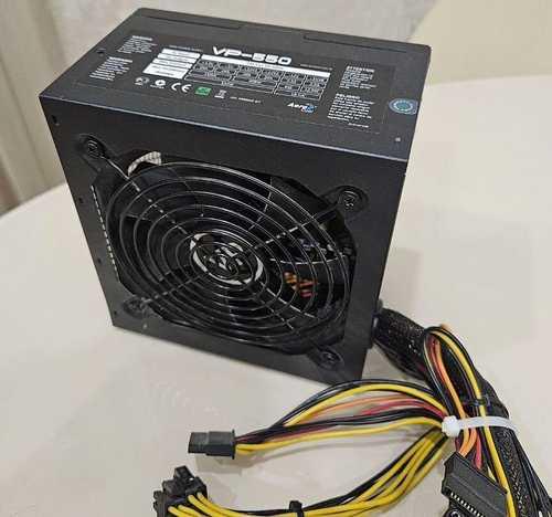 Блок питания aerocool 550 W