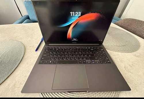 Samsung galaxy book 3( i5 16gb 512g )