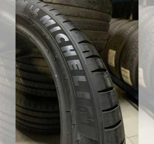 Michelin Pilot Sport 4 SUV 255/40 R21 102Y