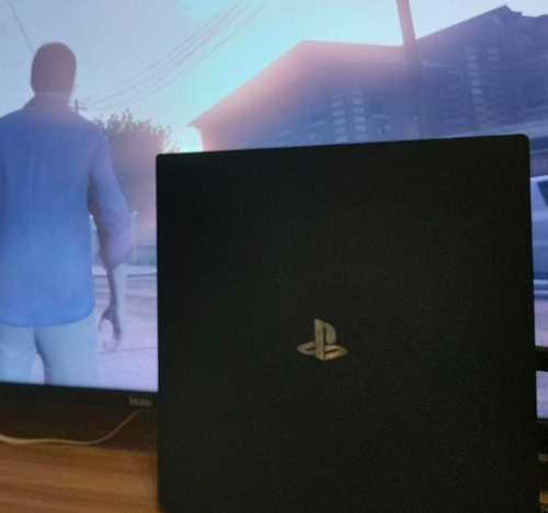 PS 4 PRO / Sony playstation 4 pro 861 GB