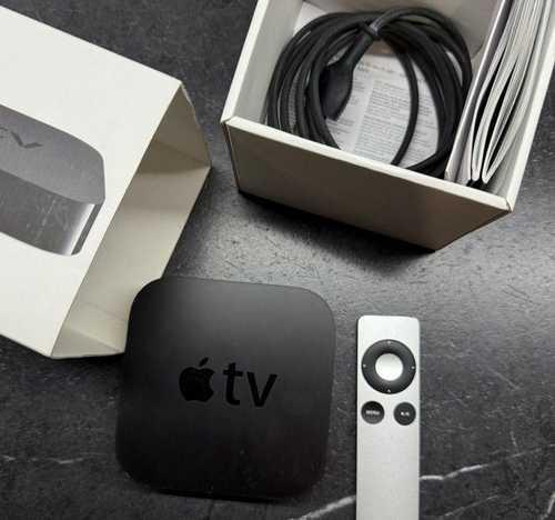 Тв приставка Apple tv