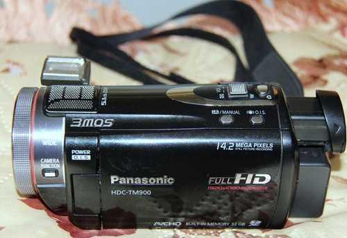 Panasonic HDC-TM900,б/у c кучей аккумуляторов