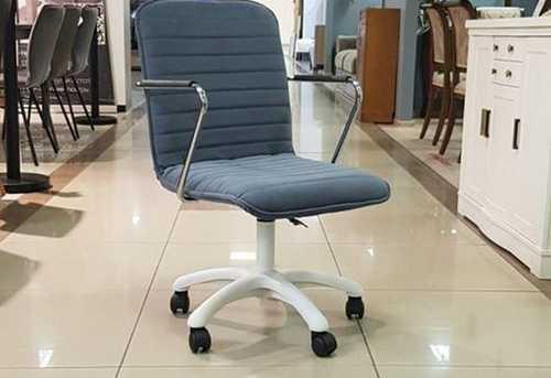 Компьютерное кресло премиум велюр 517/белый пласт