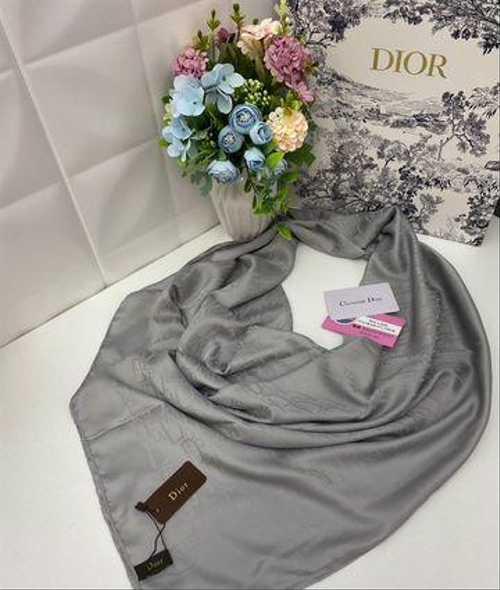 Платок женский Dior