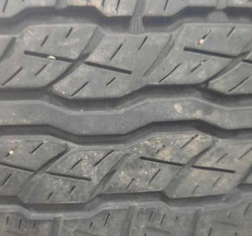Bridgestone Dueler A/T 225/65 R17 30Y