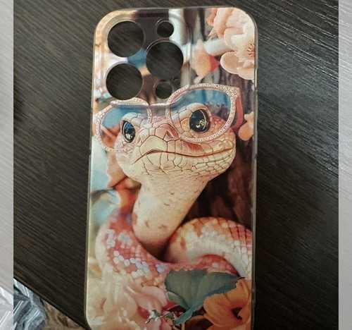 Чехол на iPhone 14 pro