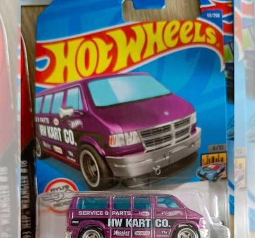 Hot wheels sth Dodge Van