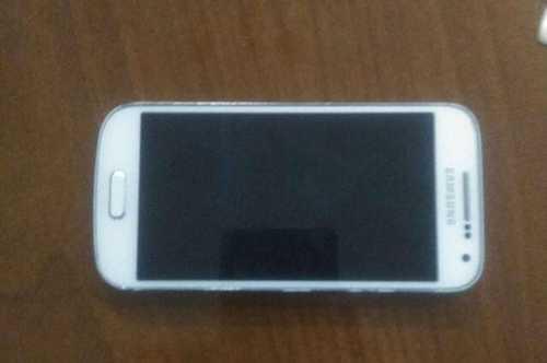 Телефон Samsung galaxy s4 mini