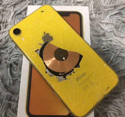 iPhone Xr, 64 ГБ