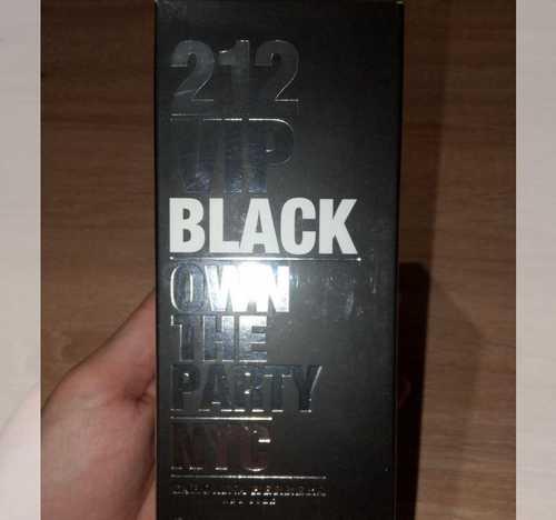 Carolina herrera 212 vip men black