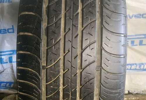 Cooper CS4 Touring T 215/55 R17 94V