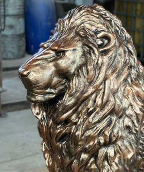 Скульптура садовая "Императорский лев"
