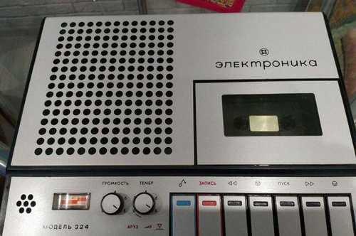 Магнитофон электроника 324 СССР, 1985 год