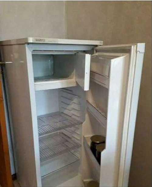 Холодильник саратов 1614