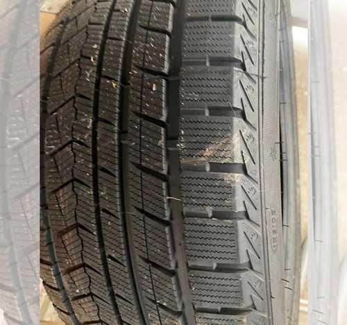 iLink Winter IL868 275/45 R20 110H