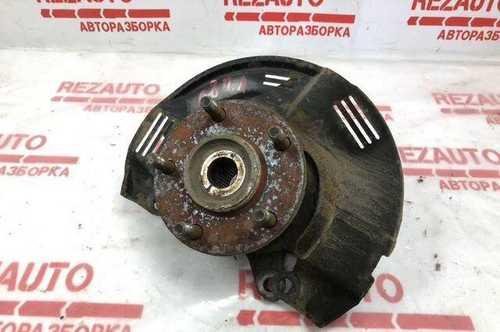 Поворотный кулак передний левый Mitsubishi Galant
