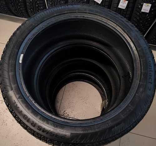 Continental IceContact 2 235/45 R18 98T