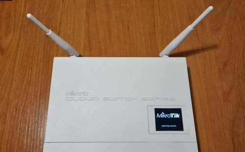 Wi-Fi роутер Mikrotik CRS109-8G-1S-2HnD-IN