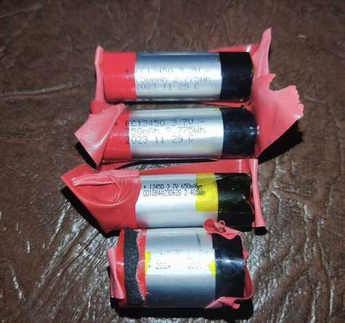 Аккумулятор 3.7v