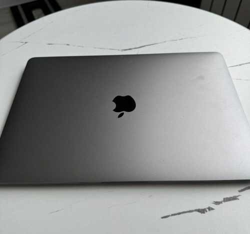 Apple macbook pro