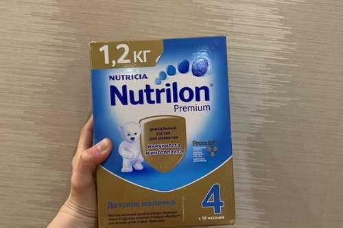 Детская смесь Nutrilon Premium 4