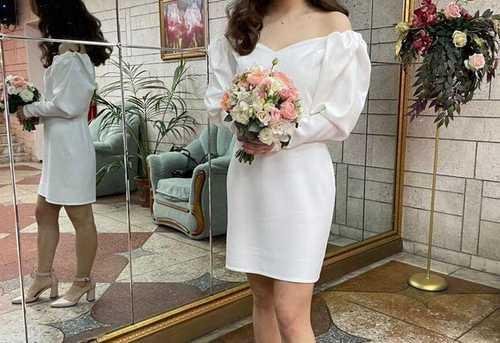 Платье на свадьбу и выпускной