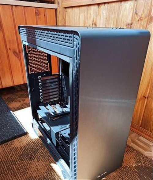 Продам Thermaltake s500 TG