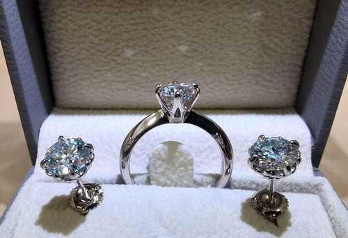 Комплект кольцо и пусеты с бриллиантом