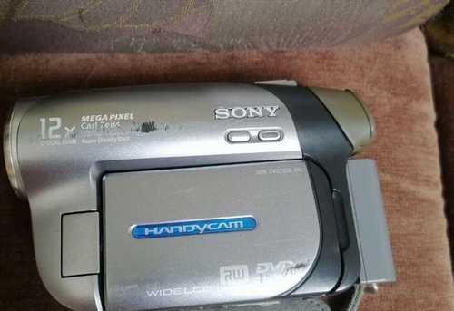 Видеокамера sony handycam DCR - DVD203E