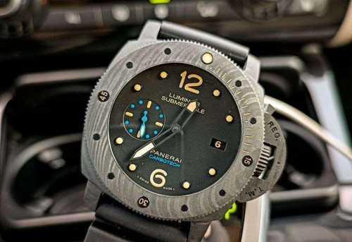 Часы Panerai submarsible carbon