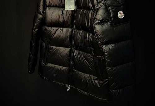 Пуховик moncler