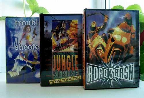 Три картриджа 16-бит: Road Rush 3, Jungle Strike