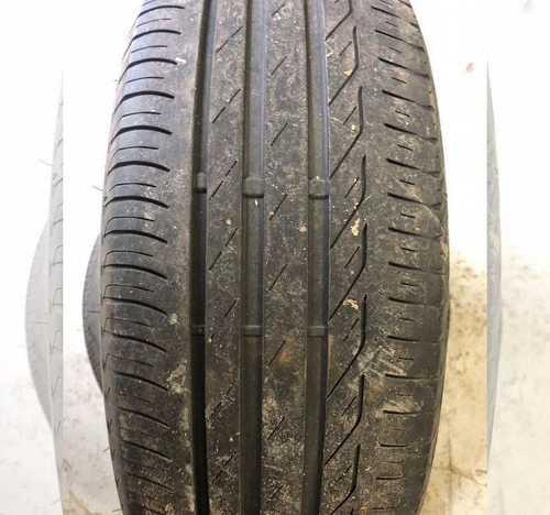 Bridgestone Turanza T001 215/60 R16