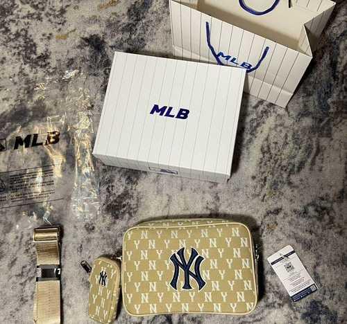 Сумка мессенджер MLB Monogram