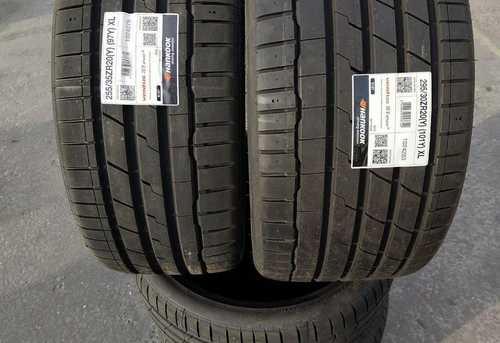 Hankook Ventus S1 Evo 3 K127 255/35 R20 и 295/30 R20 101Y