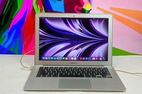 MacBook Air 13 2015 года отличное состояние