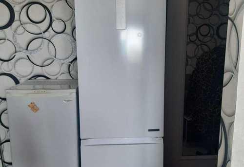 Холодильник бу Hotpoint-Ariston HTR 8202I W O3 бел
