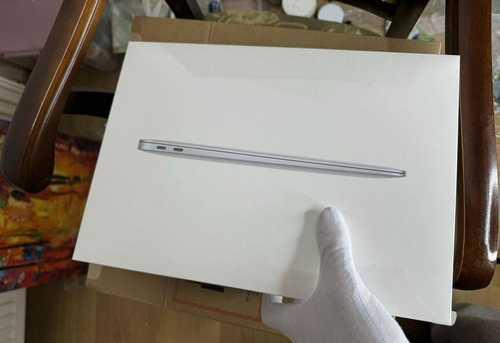 MacBook Air m1 silver Новый