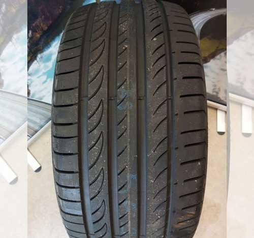 Pirelli Powergy 245/40 R18 97