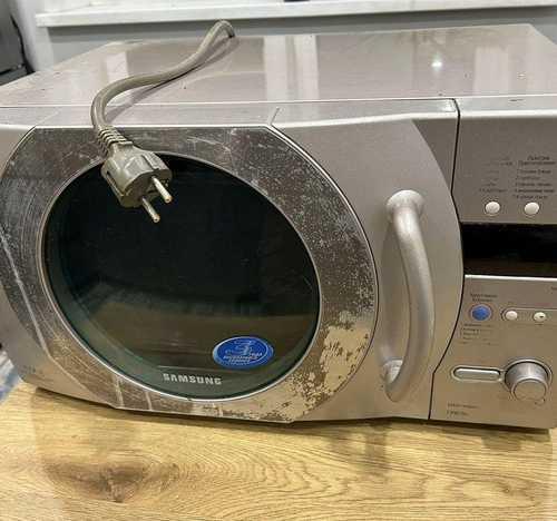 Микроволная печь Samsung CE287MNR
