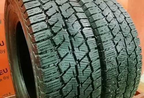 Continental VancoIceContact 225/65 R16C 110R