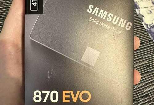 Жесткий диск SSD 4 Tb 2.5" SATA Samsung 870 EVO