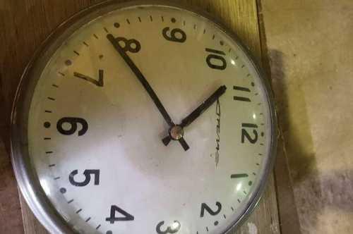 Часы настенные СССР стрела электрические