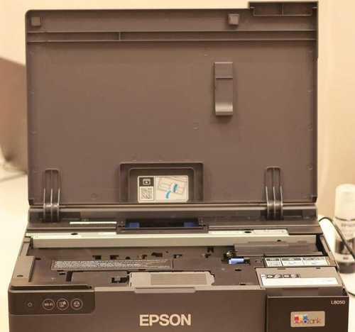 Струйный принтер Epson L8050