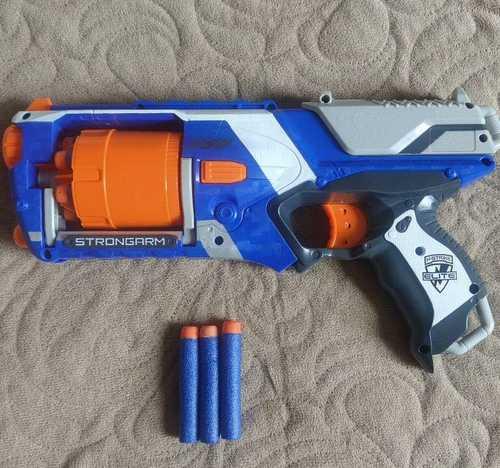 Nerf Elite Strongarm