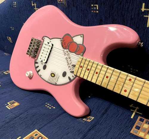 Новый Squier Hello Kitty