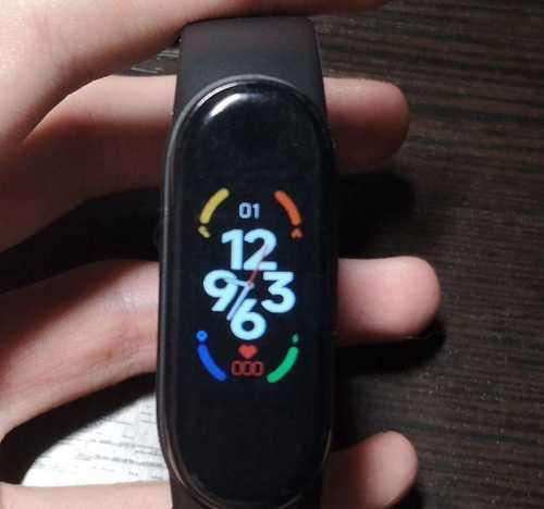 Фитнес браслет xiaomi mi band 7 бу