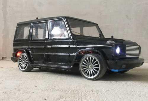 Радиоуправляемая модель Tamiya tt-01 Mercedes G63